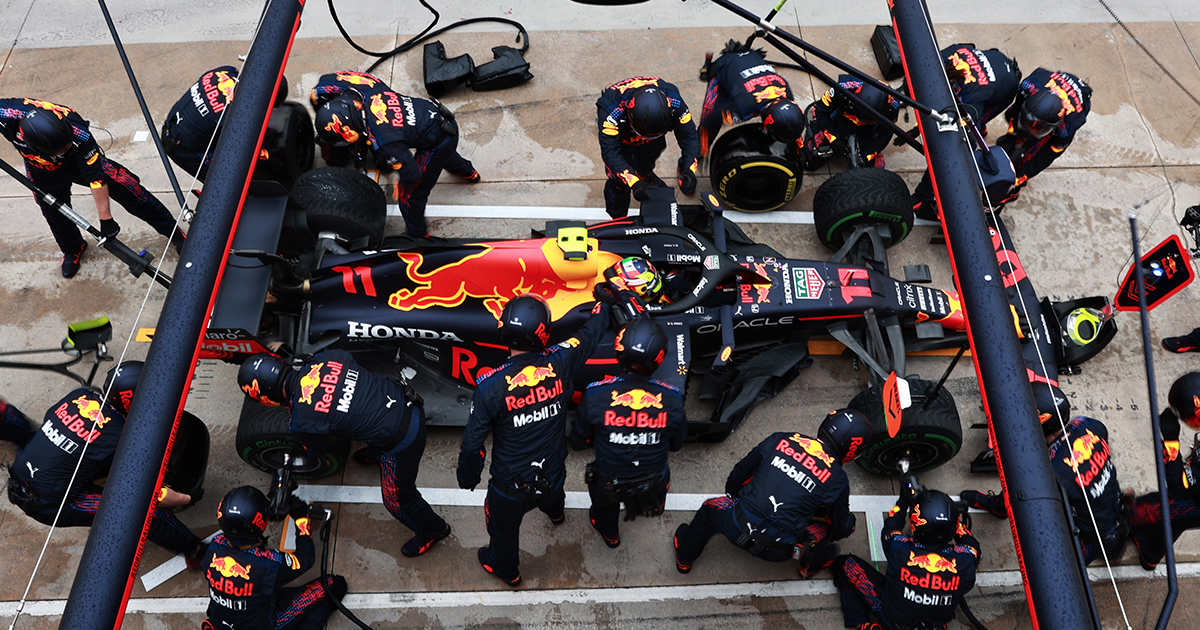 ¿Qué pasa en los pits? | Mobil México